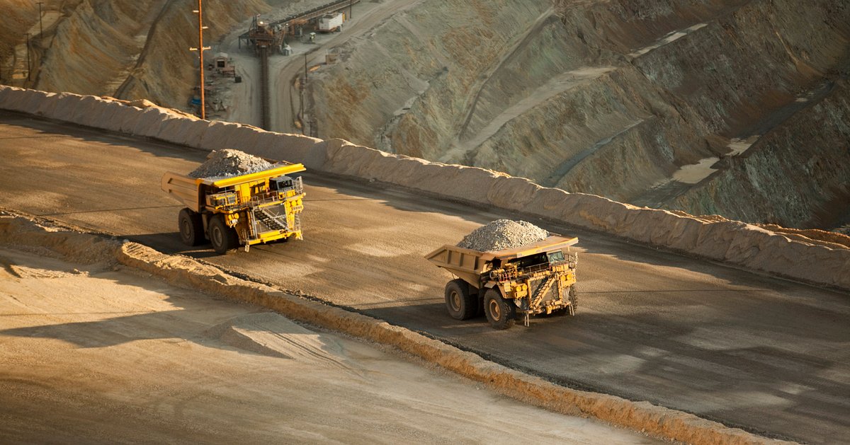 The decarbonisation and mining paradox | Investment Insights | Fidelity Australia